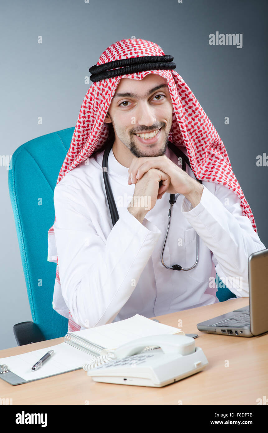 Arab doctor working in hospital Stock Photo - Alamy