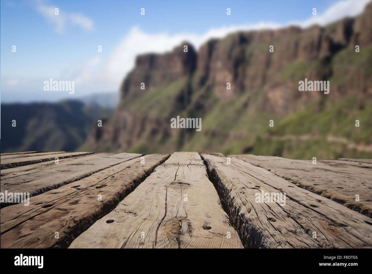 Walk way boardwalk path nature hi-res stock photography and images - Alamy