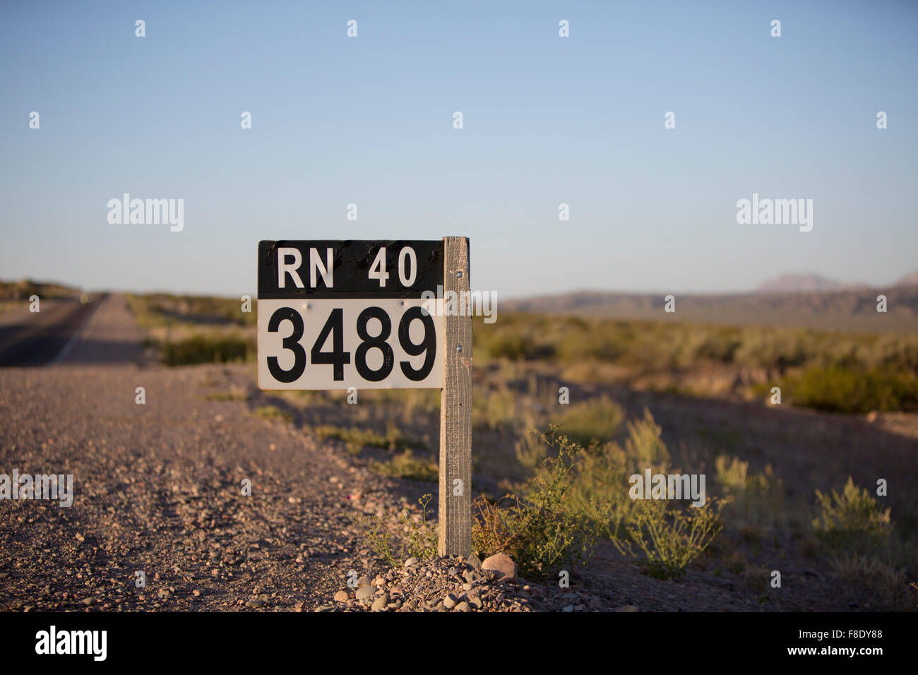 Route 40 sign road hi-res stock photography and images - Alamy