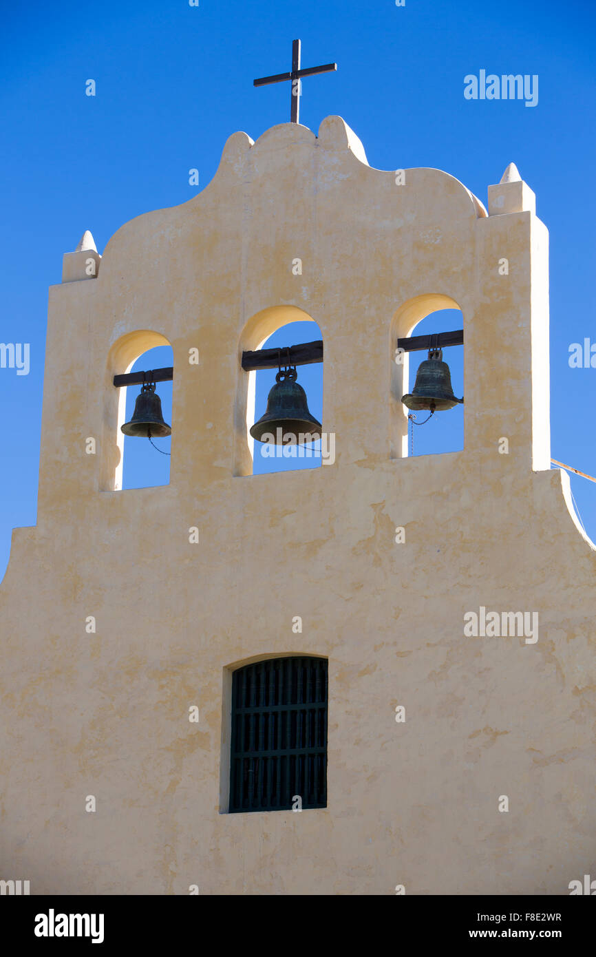 Old spanish colonial church chapel building hi-res stock photography ...