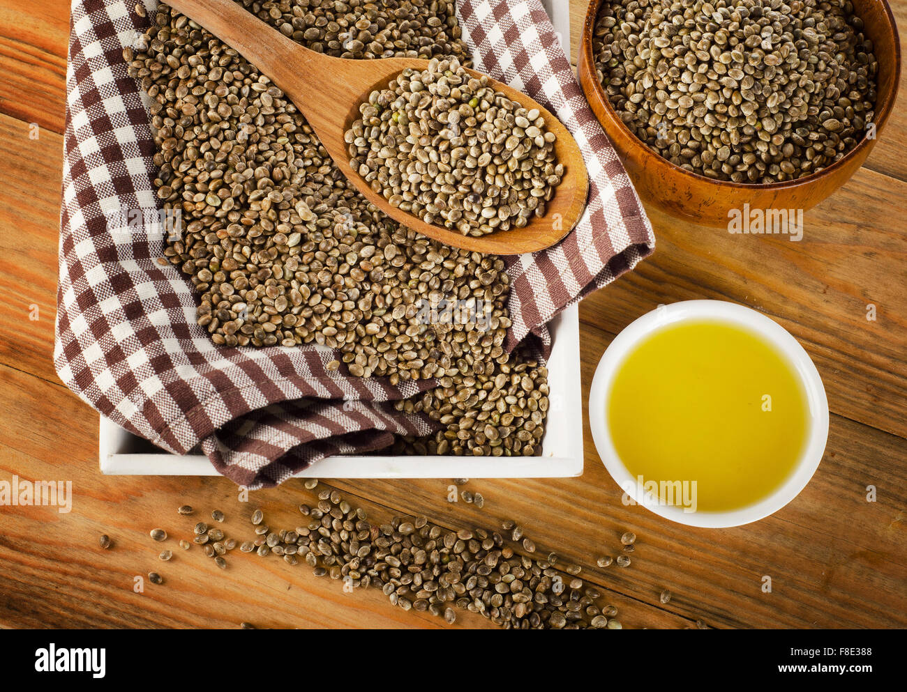 Hemp seed oil hi-res stock photography and images - Alamy