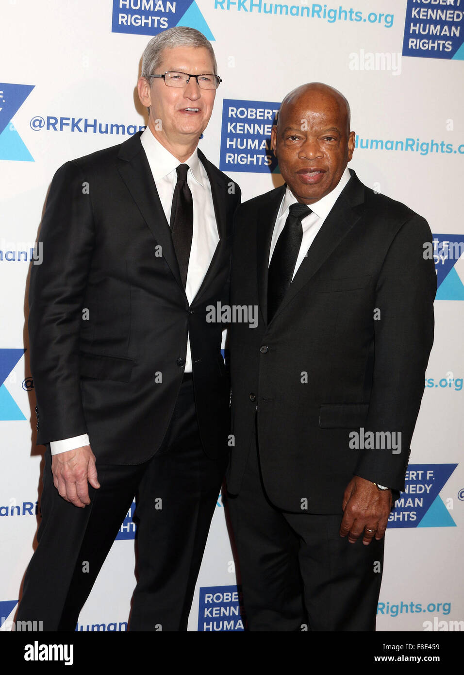 New York, New York, USA. 8th Dec, 2015. CEO of Apple TIM COOK and ...