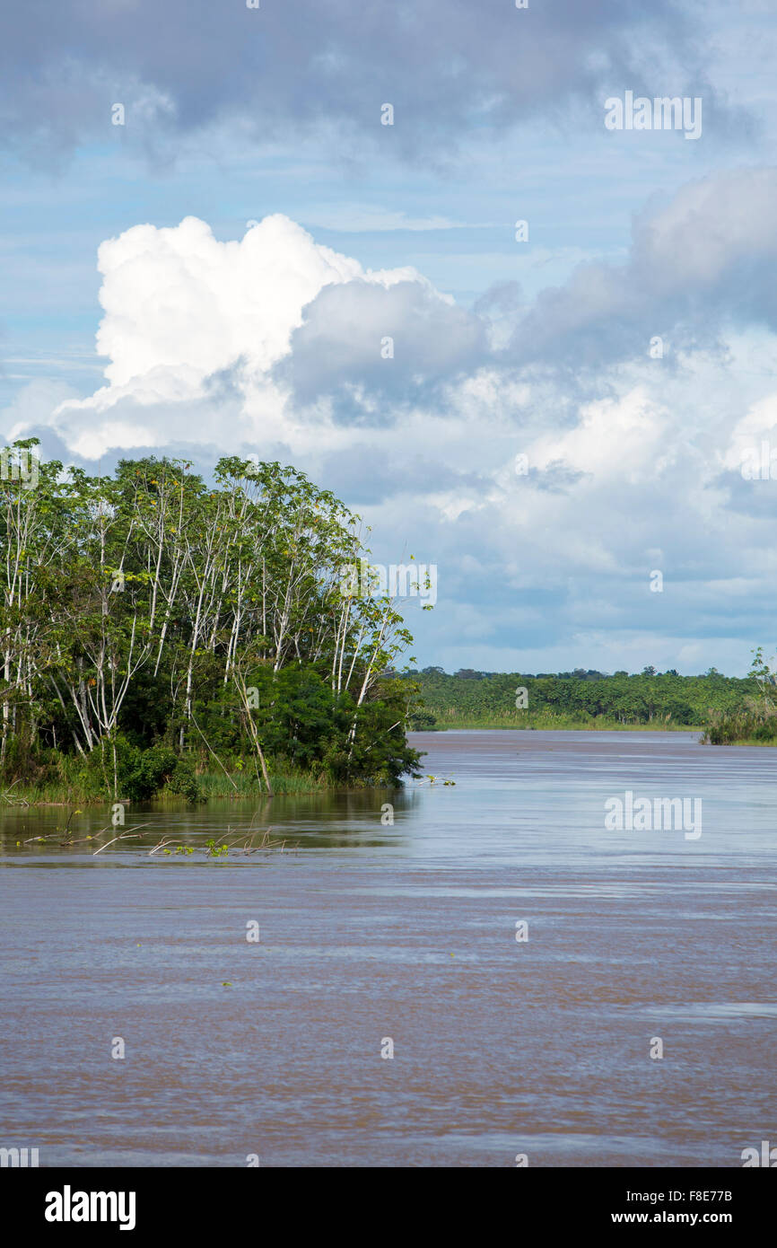 Amazon forest clouds hi-res stock photography and images - Alamy