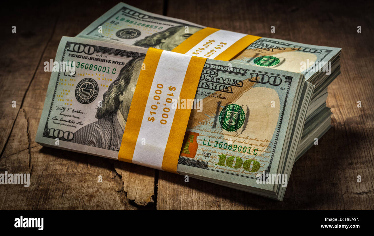 100 dollars banknote stack hi-res stock photography and images - Alamy