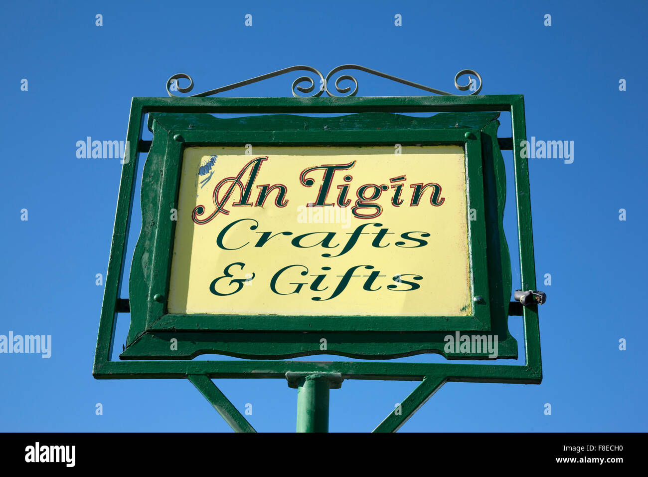 Craft shop kerry hi-res stock photography and images - Alamy