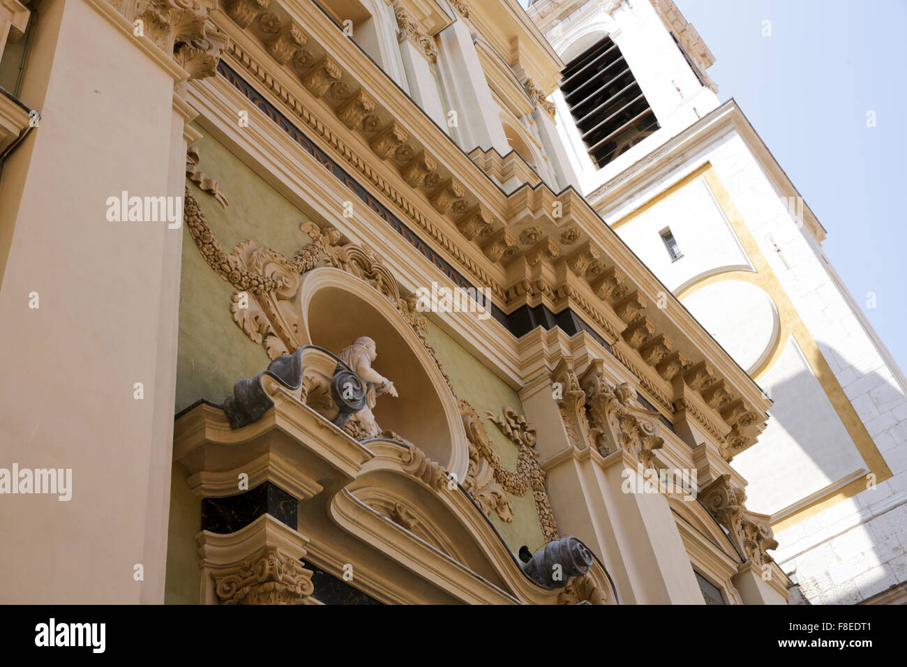 Réparate cathedral hi-res stock photography and images - Alamy