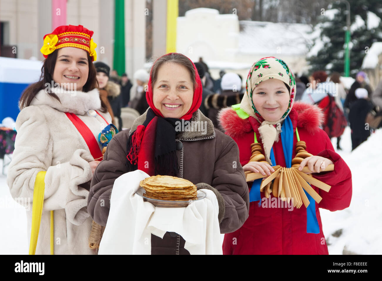 Russia pancake week snow hi-res stock photography and images - Alamy