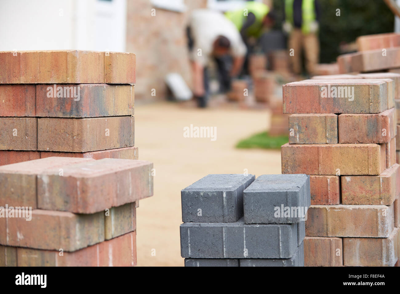Installing blocks hi-res stock photography and images - Alamy