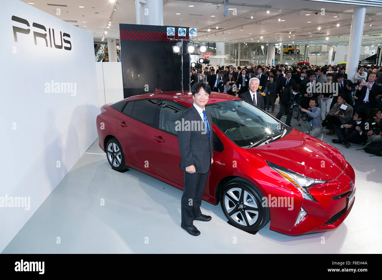 Tokyo, Japan. 9th Dec, 2015. (L to R) Toyota's chief engineer Koji ...