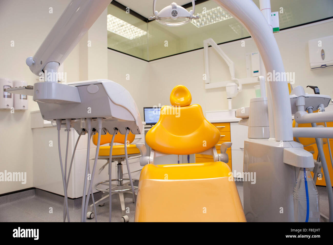 Stock Images dentist shop. Pic Pako Mera Stock Photo - Alamy