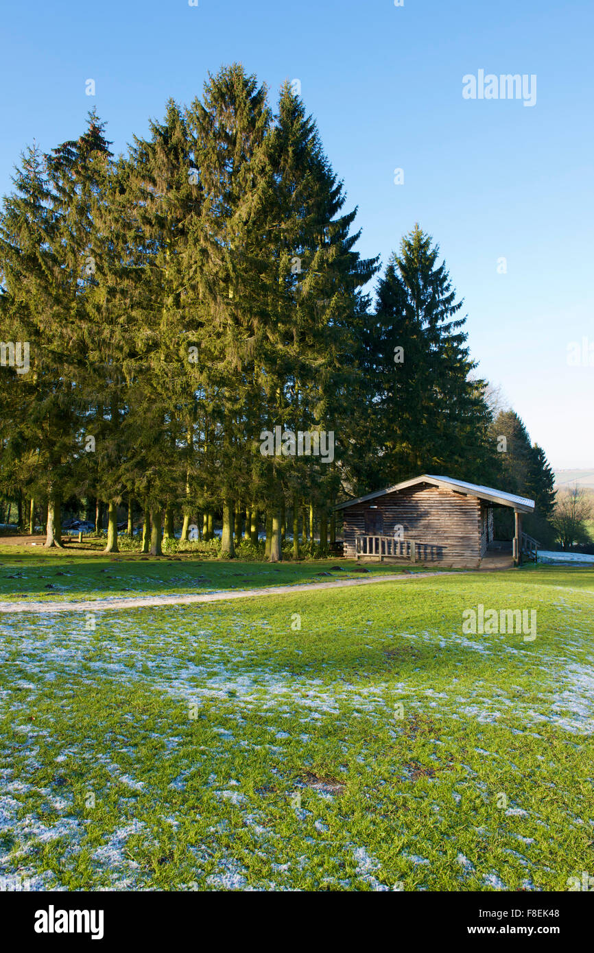 A wintery scene on an early frosty morning in December Stock Photo - Alamy
