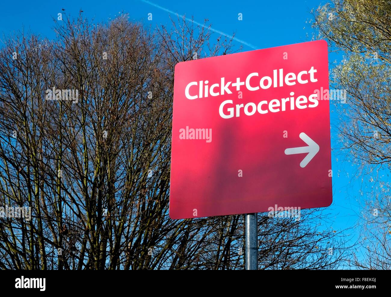 Click and collect hi-res stock photography and images - Alamy