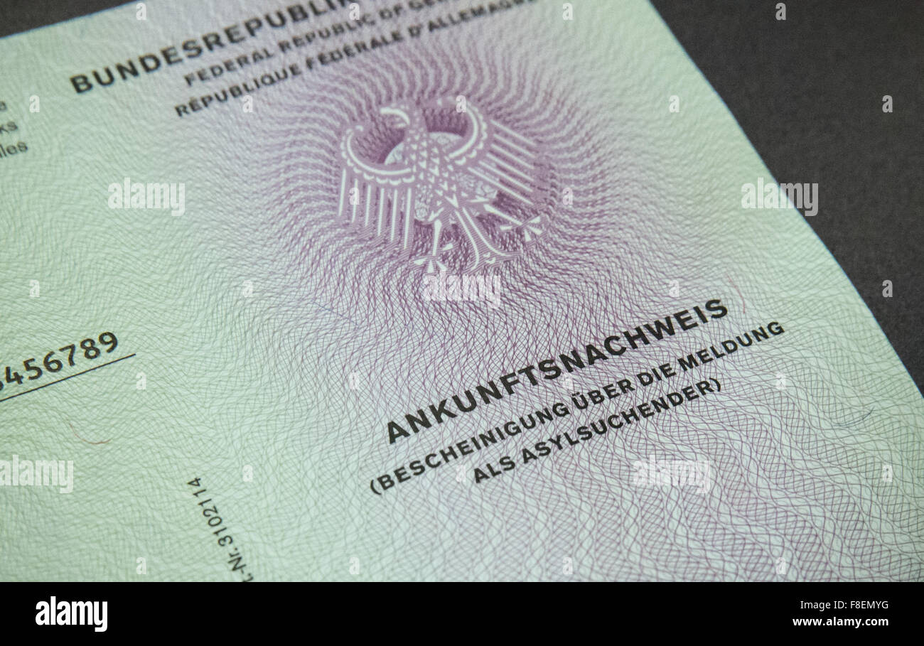 Berlin, Germany. 09th Dec, 2015. ILLUSTRATION - the new 'Proof of ...