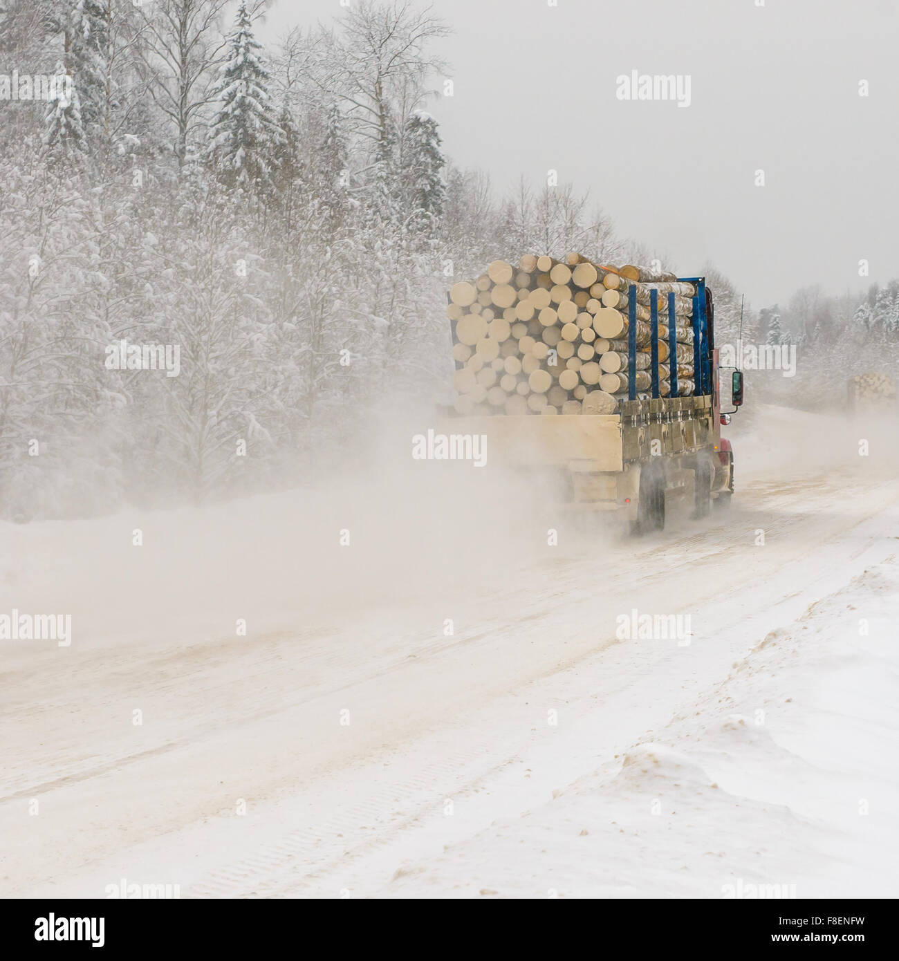 Logging truck hauling timber hi-res stock photography and images - Alamy