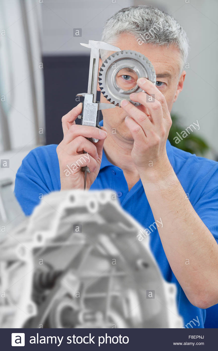 Vernier Caliper Stock Photos & Vernier Caliper Stock Images - Alamy