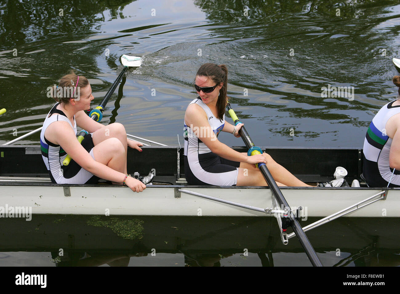 Queens University Belfast Senior Mens and womens Rowing teams ...