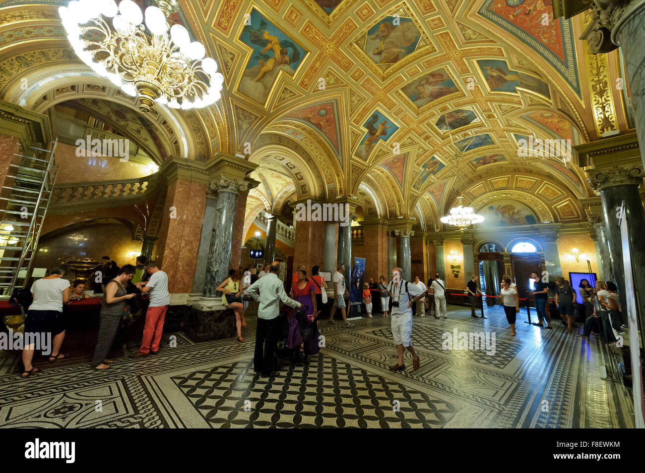 The beautiful foyer of the Hungarian State Opera House in Budapest ...