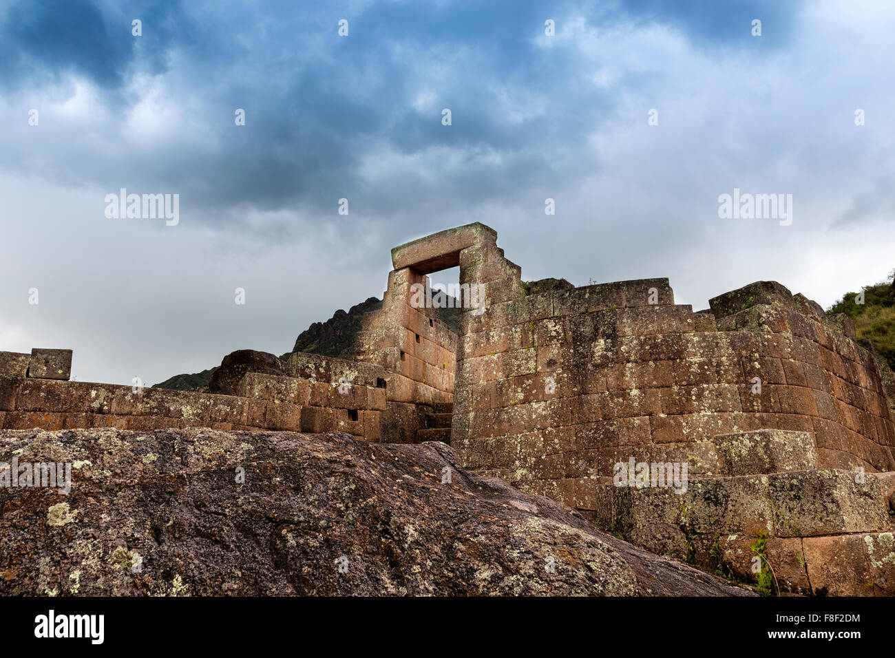 Inca masonry hi-res stock photography and images - Alamy