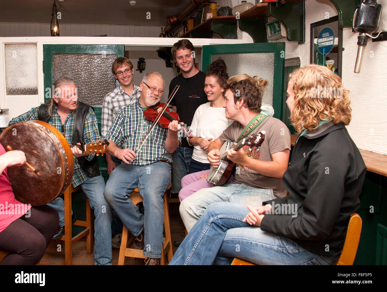 The tipperary irish pub hi-res stock photography and images - Alamy