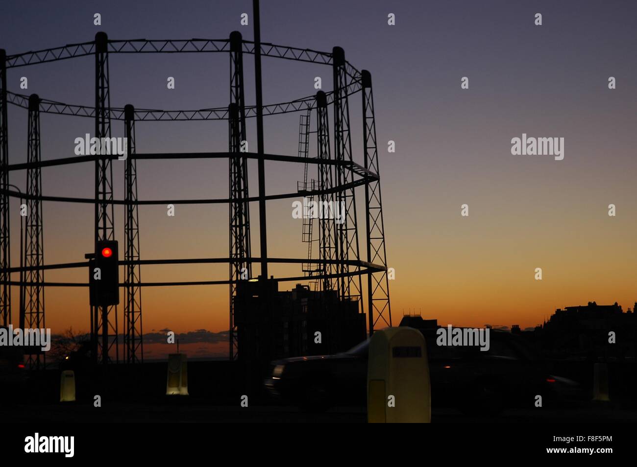 Gasometer silhouette hi-res stock photography and images - Alamy