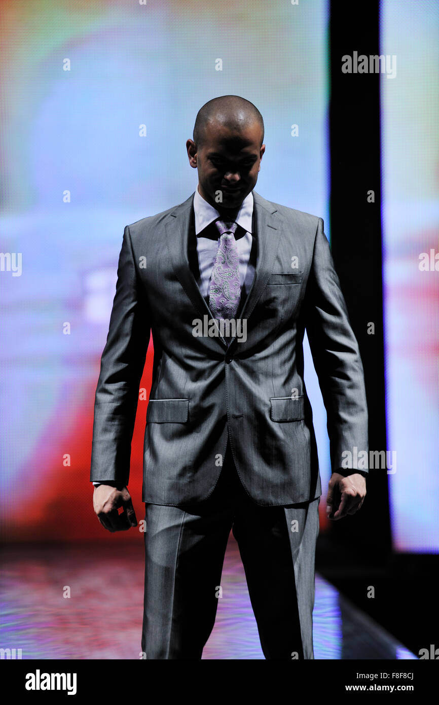 Super model supermodel winter hi-res stock photography and images - Alamy