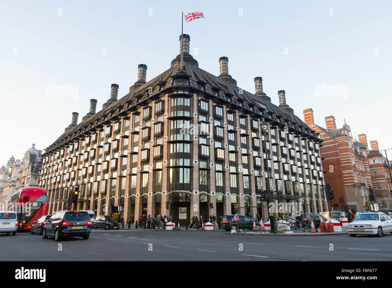 Portcullis house westminster hi-res stock photography and images - Alamy