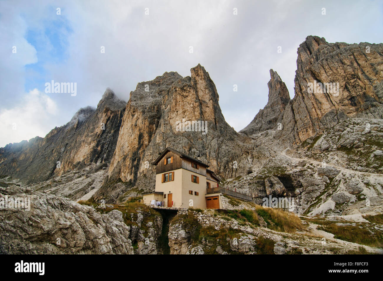 Vajolet Towers in the Catinaccio (Rosengarten) in the Dolomites of ...