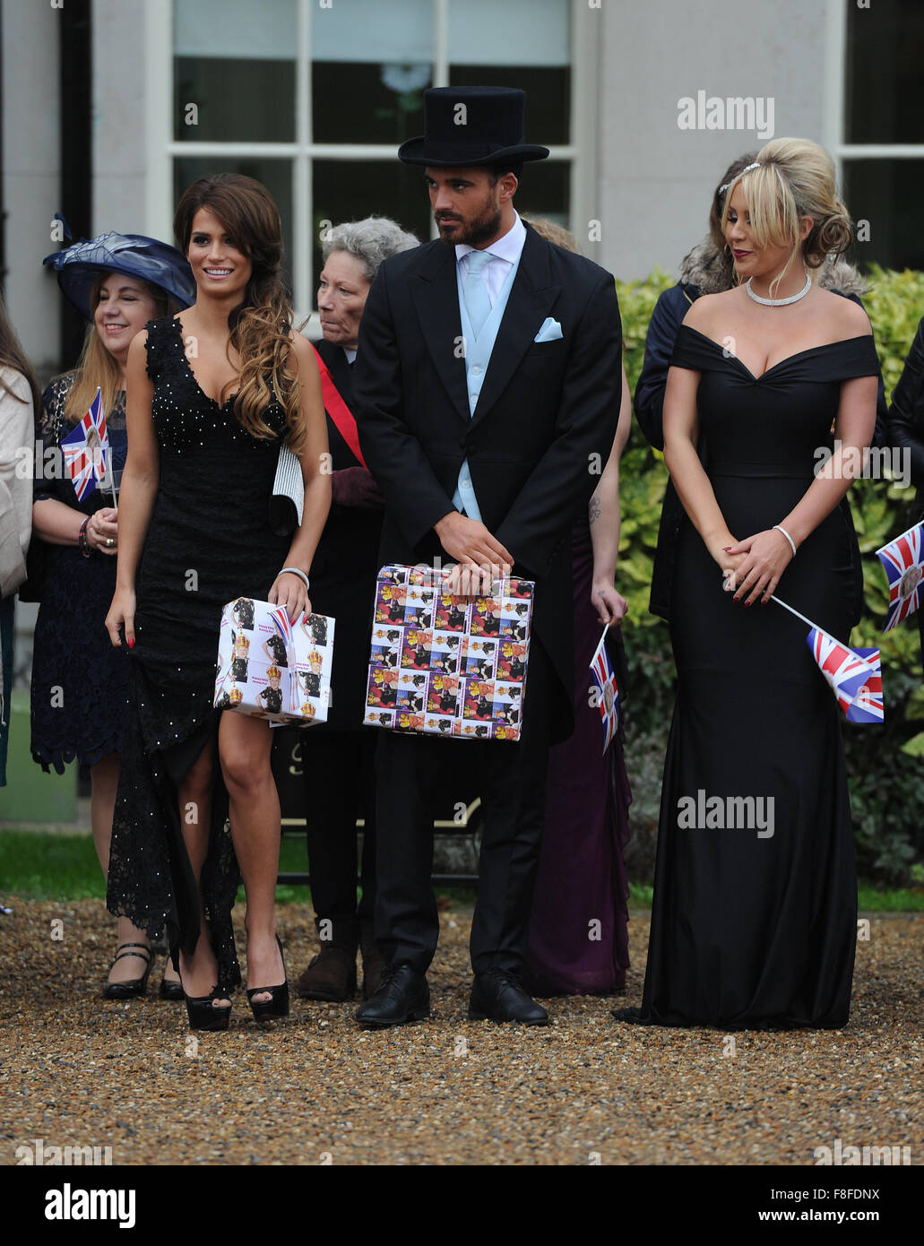 Towie film a royal wedding theme birthday party for nanny pat for her ...