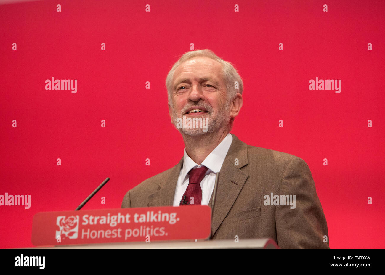 Jeremy corbyn hat hi-res stock photography and images - Alamy