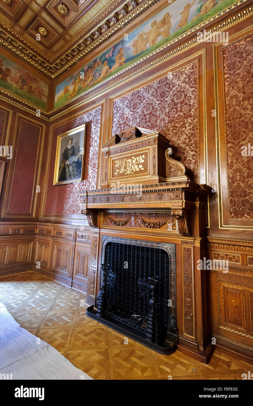 An ornate fireplace at the Hungarian State Opera House in Budapest ...