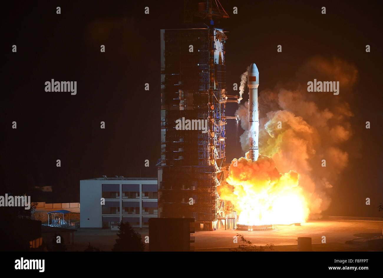 Long march 3c rocket hi-res stock photography and images - Alamy