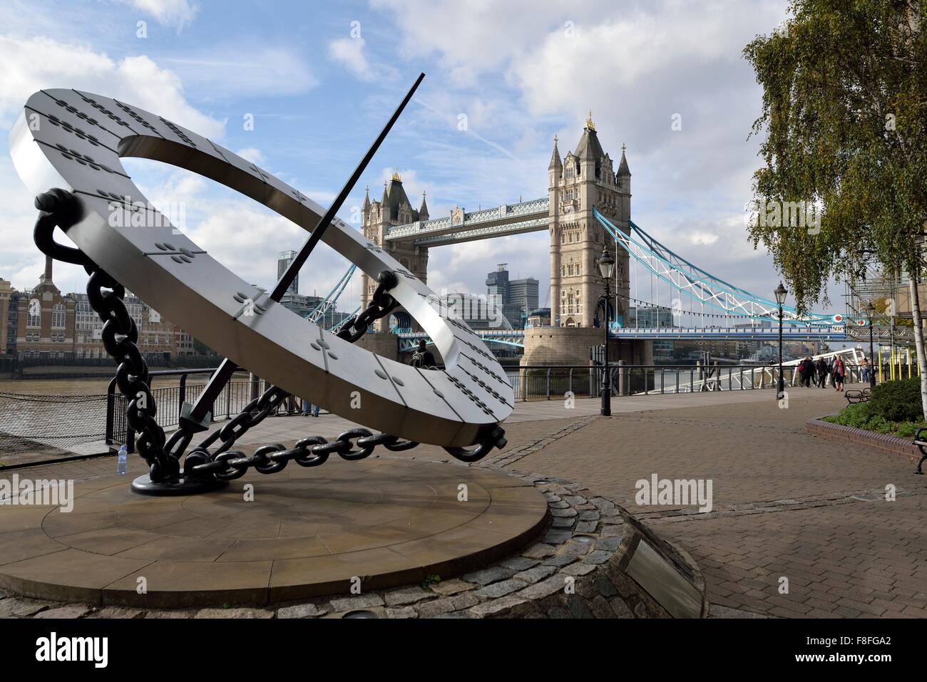 The sundial on Jubilee Walk near St. Katherine Docks, London, England ...