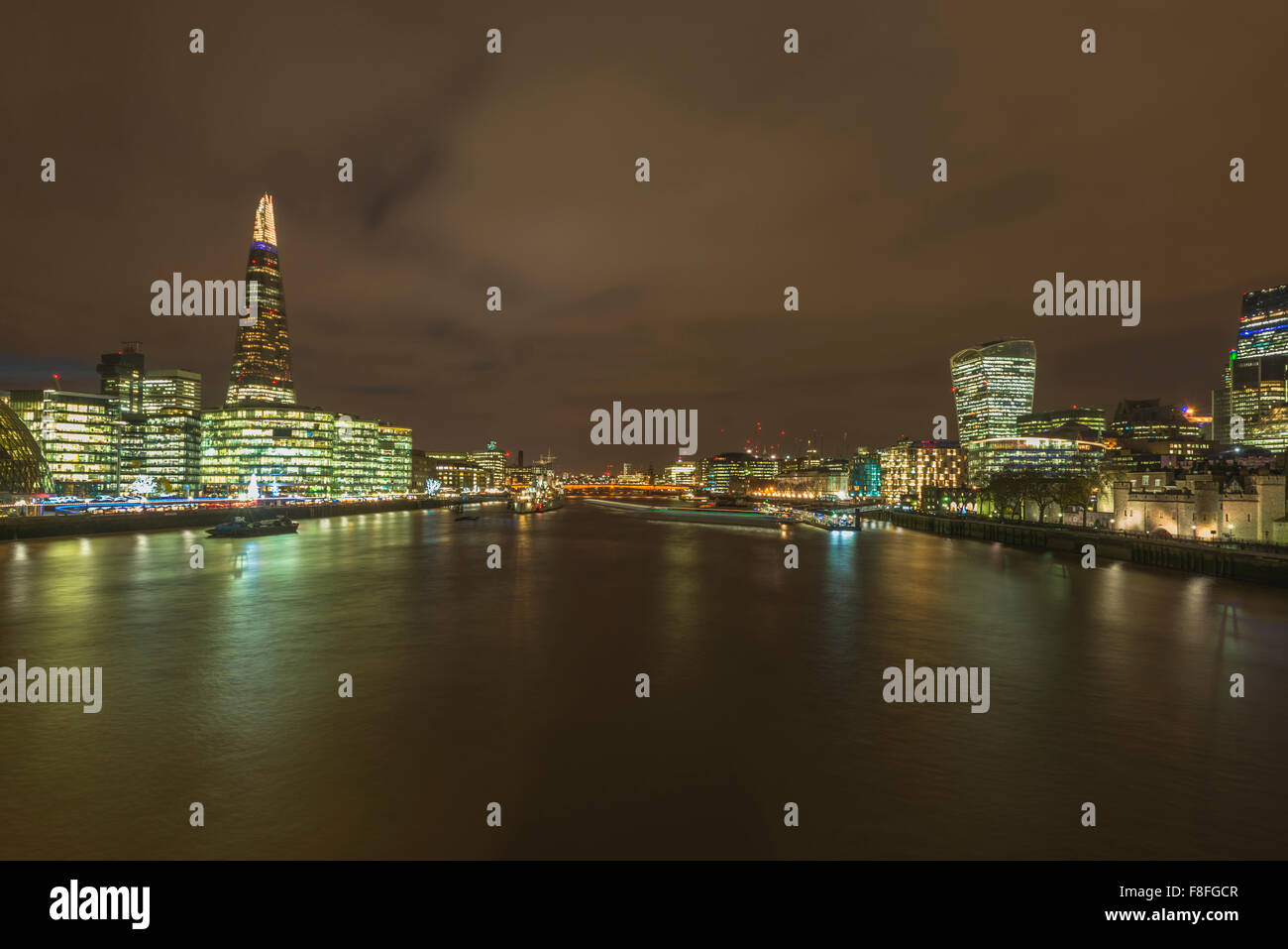 Night view of London's cityscape across river Thames Stock Photo - Alamy