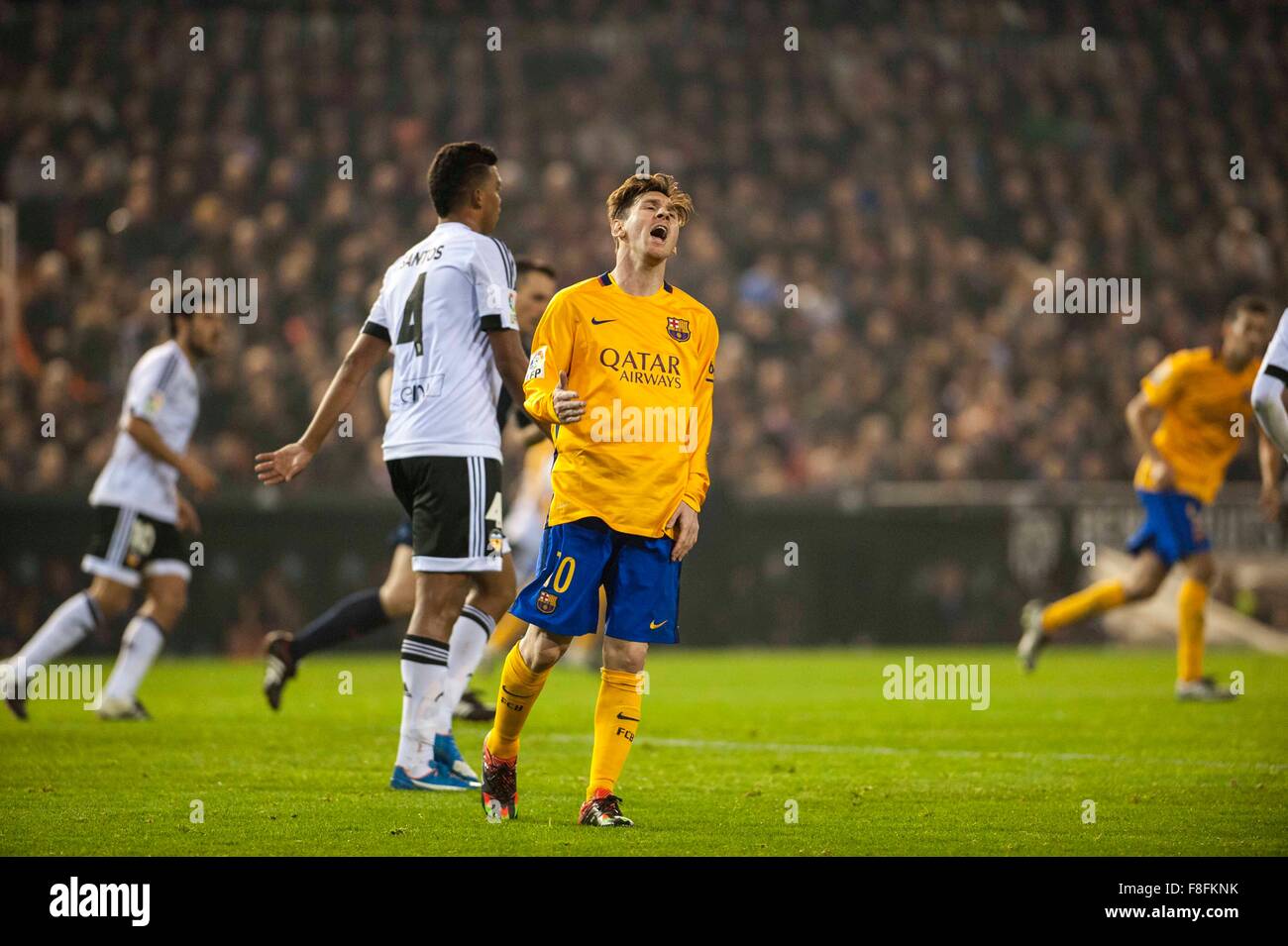 Lionel messi upset hi-res stock photography and images - Alamy