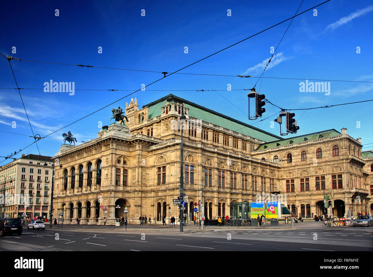 The State Opera House (Staatsoper) of Vienna, Austria Stock Photo - Alamy