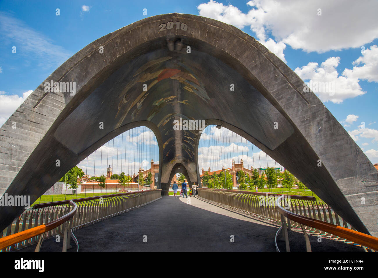 Matadero Bridge. Madrid Rio, Madrid, Spain Stock Photo - Alamy