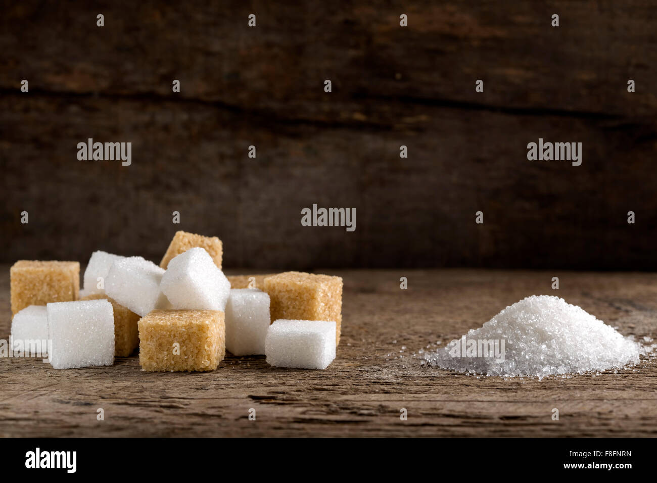 Sugar cubes eat hi-res stock photography and images - Alamy