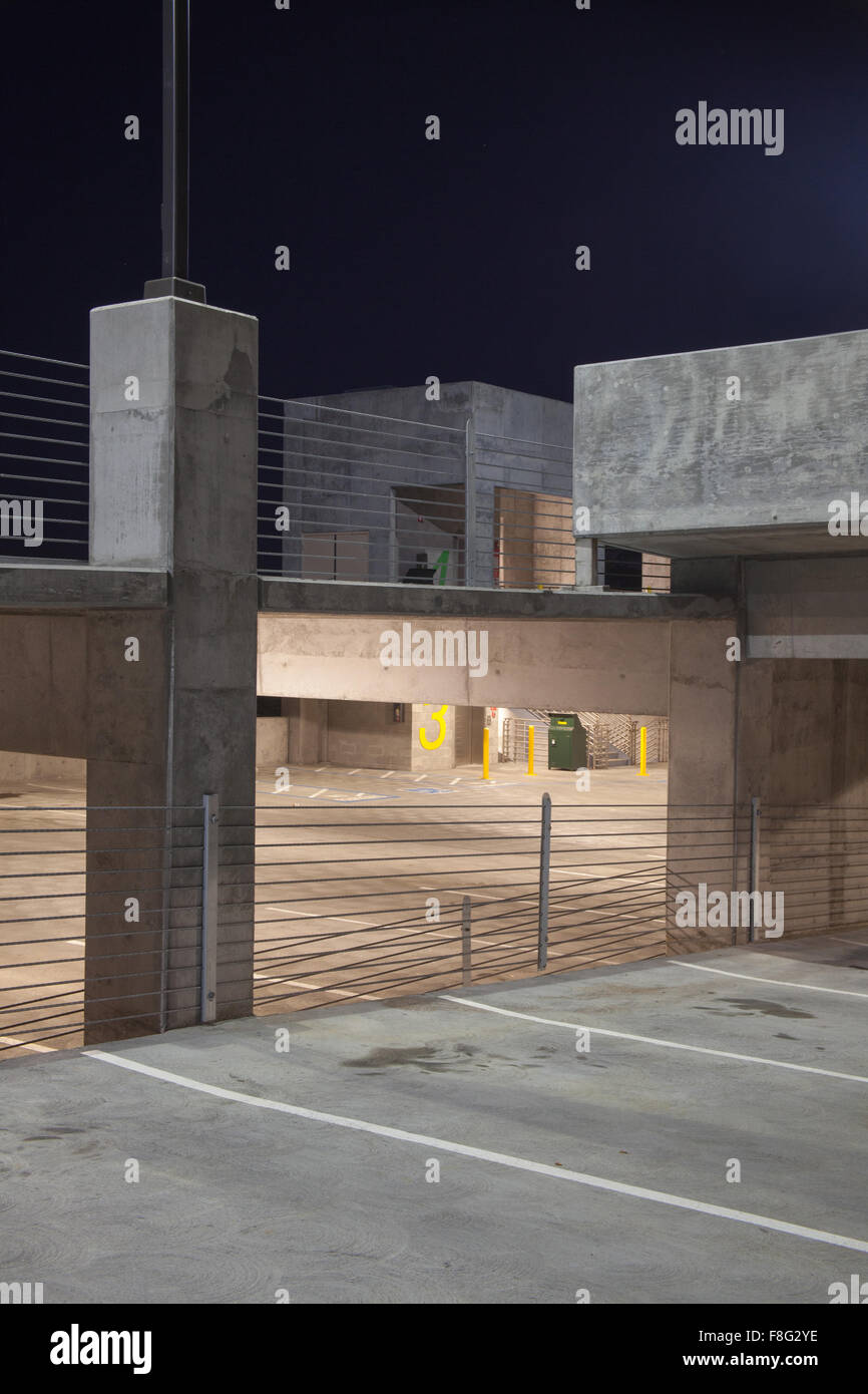 Open structure hi-res stock photography and images - Alamy