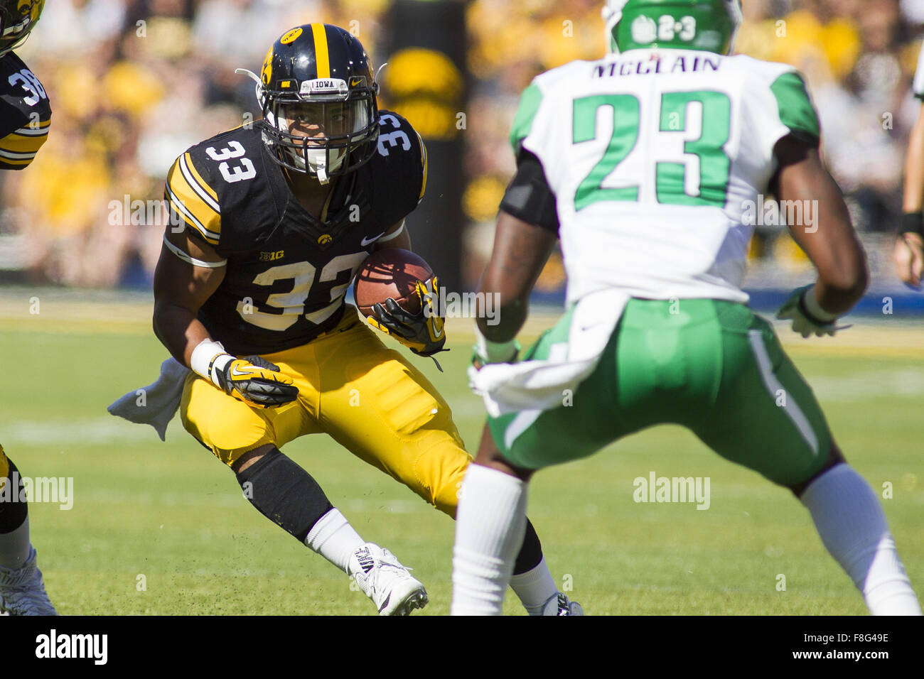 Iowa City, Iowa, USA. 26th Sep, 2015. Iowa Hawkeyes running back Jordan ...