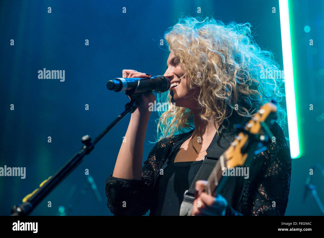 Detroit, Michigan, USA. 8th Dec, 2015. TORI KELLY performs on Amp ...