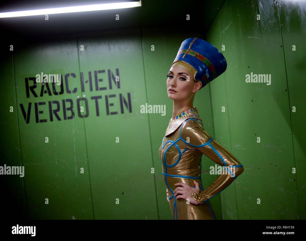 Berlin, Germany. 08th Dec, 2015. EXCLUSIVE - The dancer Nina Makogonova ...