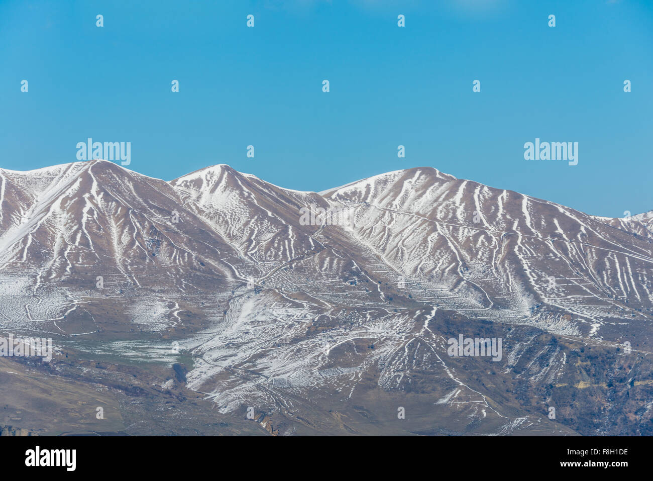 Winter mountains in Qusar region of Azerbaijan Stock Photo - Alamy