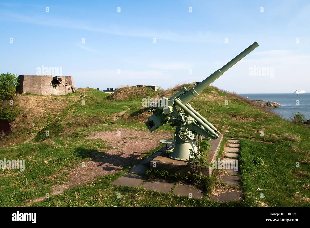 Anti aircraft machine gun cannon hi-res stock photography and images ...