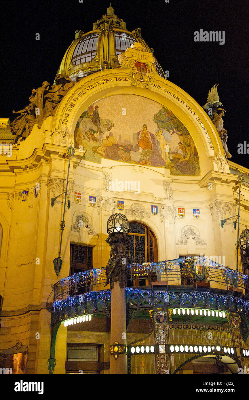 Prague Opera House High Resolution Stock Photography and Images - Alamy