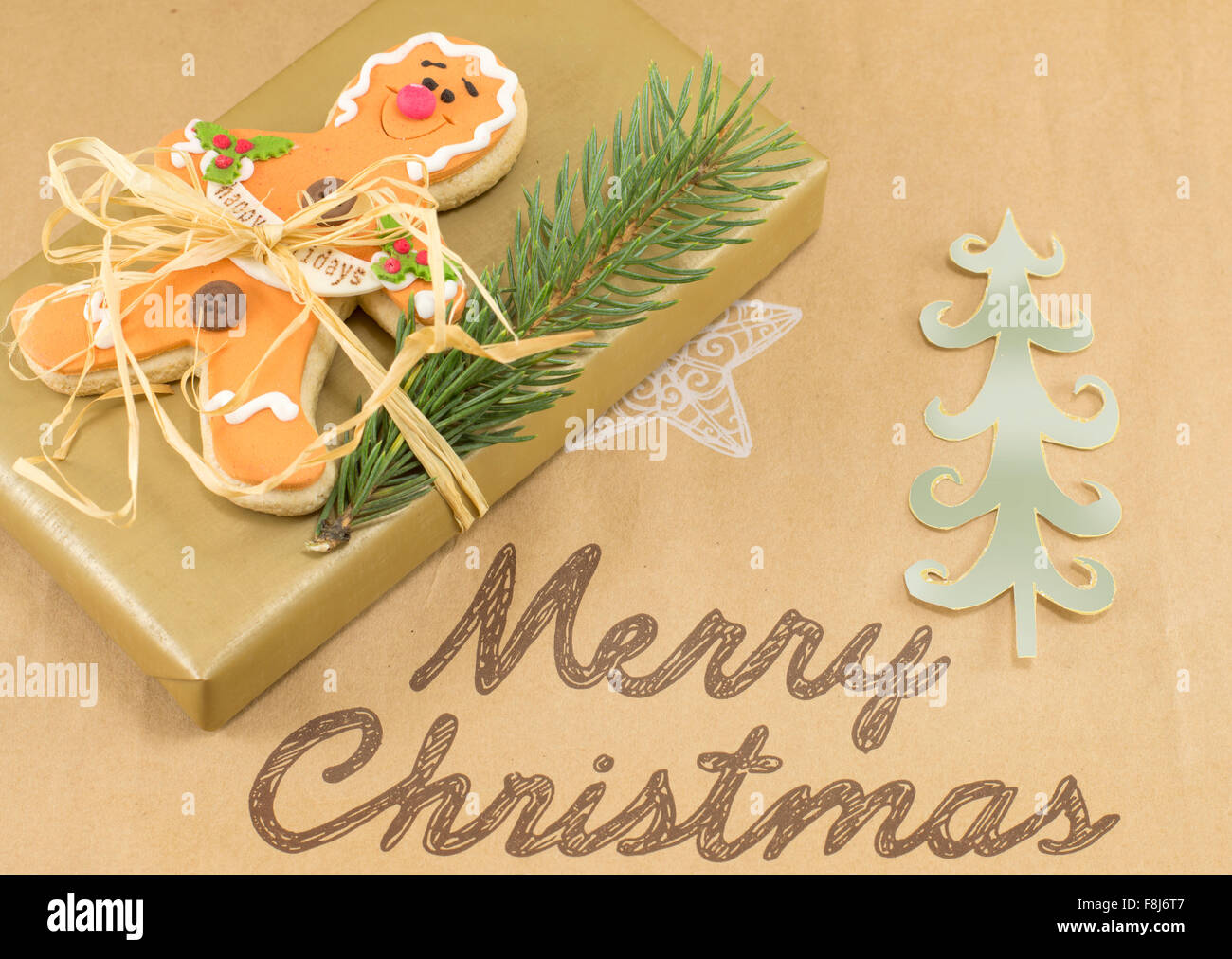Christmas card gingerbread tree hi-res stock photography and images - Alamy