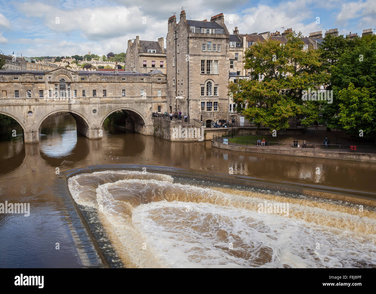 Famous bridge in bath hi-res stock photography and images - Alamy