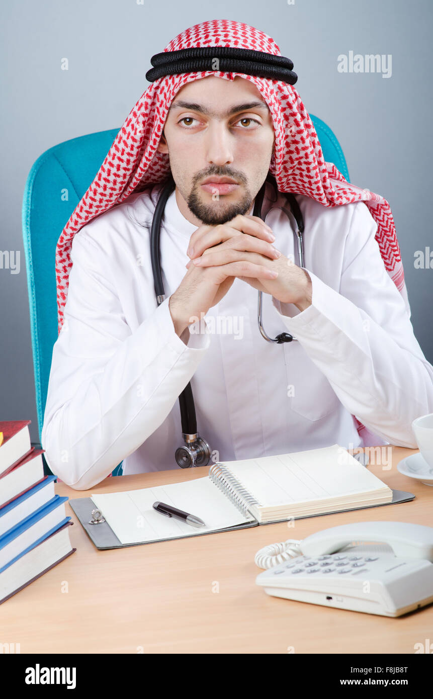 Arab doctor working in hospital Stock Photo - Alamy