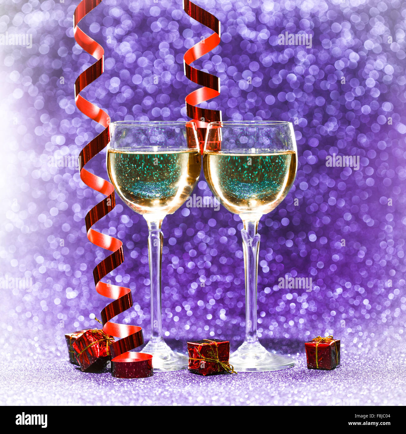 Two champagne glasses Stock Photo - Alamy