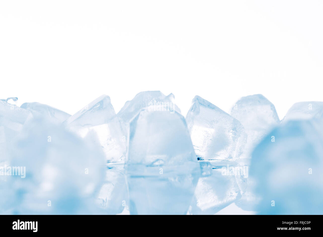 Ice three cubes square hi-res stock photography and images - Alamy