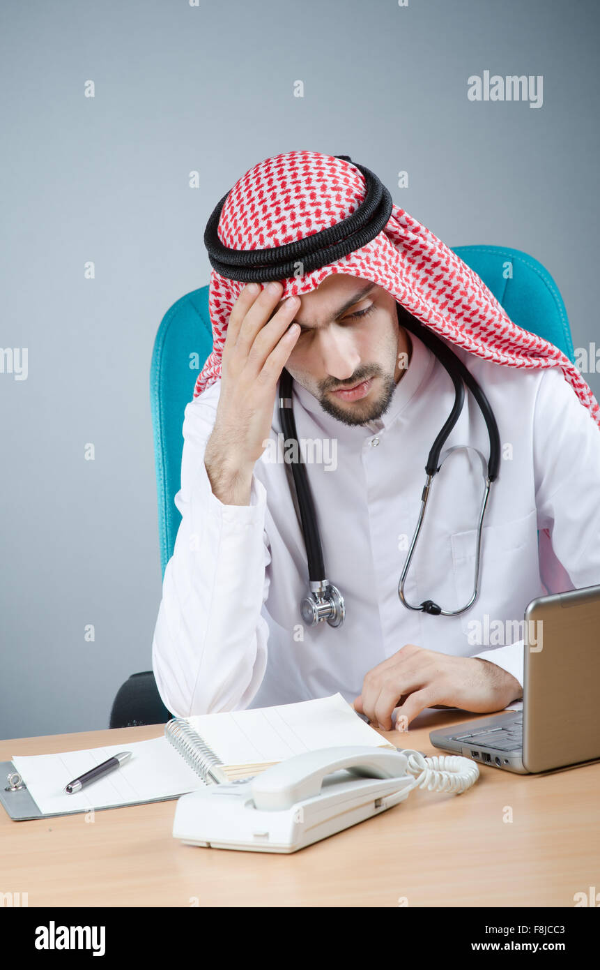 Arab doctor working in hospital Stock Photo - Alamy